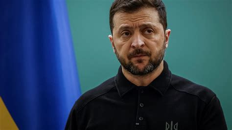 Зеленского исключили из числа главных участников переговоров в Раде