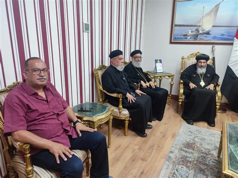 وفد كنسي يقدم التهنئة لمحافظ بورسعيد بمناسبة عيد الأضحى صور