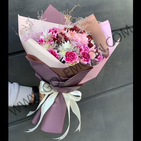 خرید و سفارش دسته گل ریما سفارش آنلاین گل و گیاه در گل فروشی آنلاین گلمون