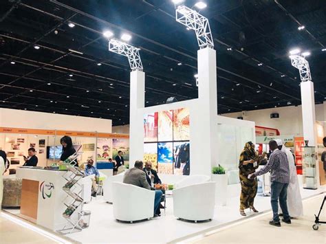 Career Show Strokes Exhibits Dubai