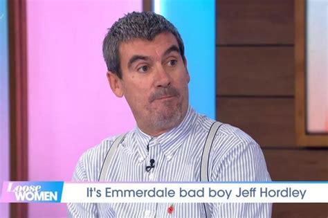 Emmerdale S Cain Dingle Actor Jeff Hordley Is Worried After Years