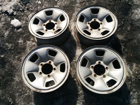 Продам. Диски R16 Escudo, Jimny, Нива, УАЗ, Волга, Hynday, Town-Ace ...