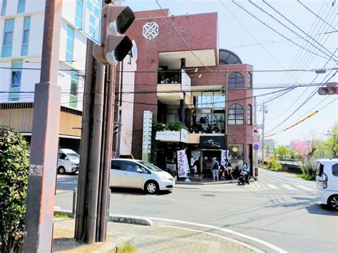 倉敷美観地区で岡山B級グルメ名物カレーもある広島お好み焼 TAKU きび六
