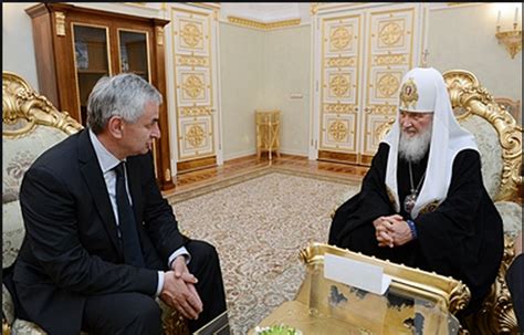 კირილმა ხაჯიმბას არჩევნებში გამარჯვება მიულოცა • რაულ ხაჯიმბა • რუსეთის
