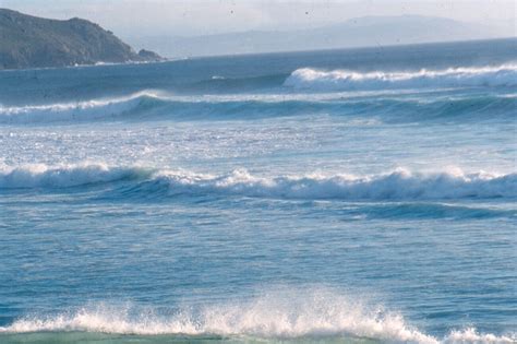 Las Mejores Playas De España Para Hacer Surf