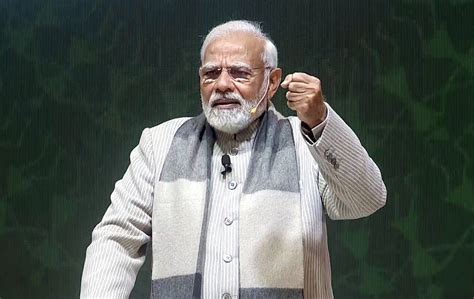 पंतप्रधान मोदींकडून विद्यार्थ्यांना यशाचा कानमंत्र