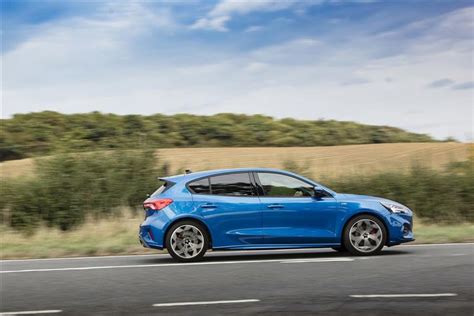 Ford Focus 1 0 EcoBoost Hybrid MHEV 155 ST Line Edition 5dr