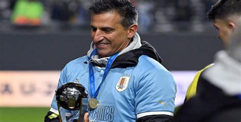 Broli Un Obrero Del Fútbol Que Fabricó Al Uruguay Campeón Del Mundo Sub 20 Diario La Tribuna