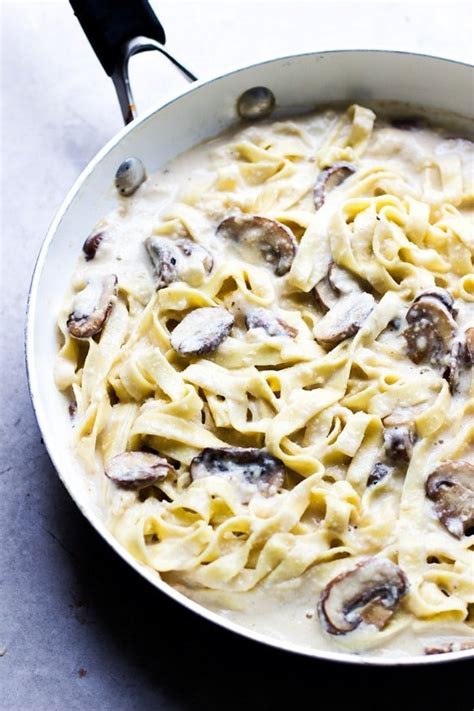 Minute Fettuccine With Roasted Garlic Cream Sauce And Cremini Mushrooms Cooking For Keeps