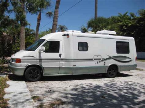 2002 Used Winnebago Rialta 22hd Class C In Florida Fl