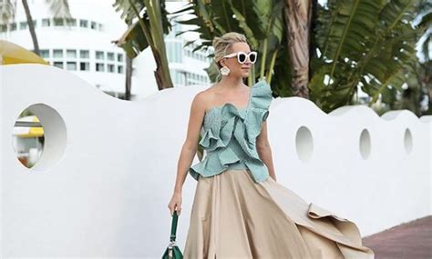 45 Stylish Fashion Beach Outfit Ideas ADDICFASHION