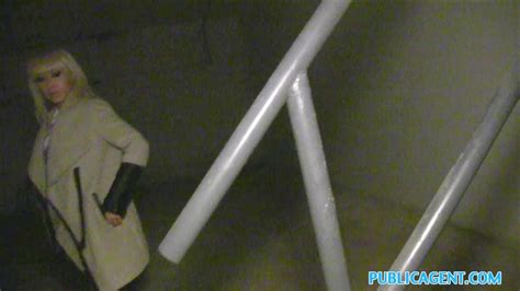 Suami Kerja Di Luar Porn Video