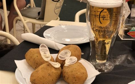 Bares em Lisboa para curtir na região da Baixa Chiado