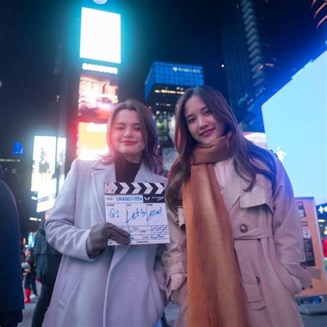 Wei Wei 088 • Threads Say More