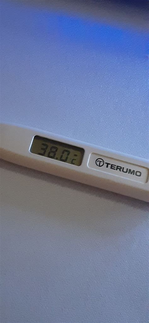 あなたの隣のおうちに住み着くタイプのじっぱぁさん on Twitter 頼むから明日までもってくれよ学校そろそろ飽きたんじゃ https t co z7bujXr2if