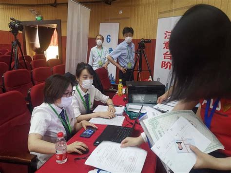 肩担使命 保障民生——闸北公证处服务静安区共有产权保障住房选房现场澎湃号·政务澎湃新闻 The Paper