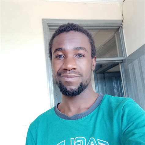 Vincent Makokha Medium