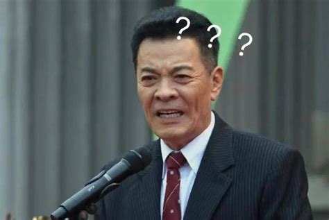 主人晒出长腿柯基全网震惊：是谁改变了强大的短腿基因？！土豆网友狗狗
