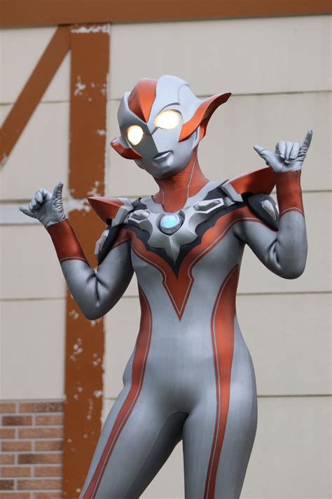 Ultrawoman Grigio Ultraman Rb Rspacegirls