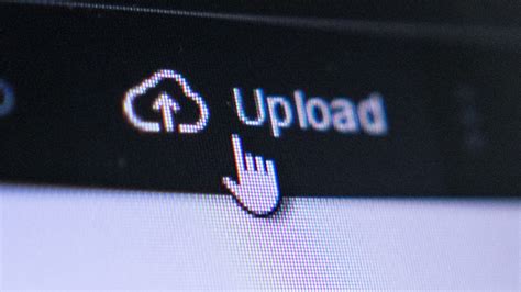 4 Things To Consider Before Uploading Photos Online Light Stalking
