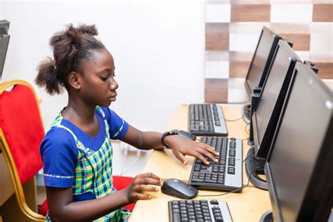 Empowering Ghanaian Students Recellghana Computerlabs Empowering Ghanaian Students Recellghana Computerlabs