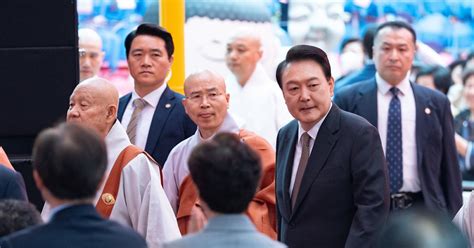 부처님오신날 봉축법요식 참석하는 윤석열 대통령