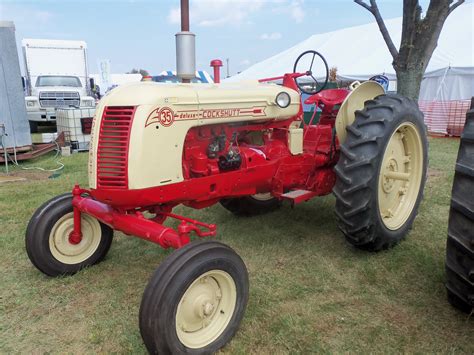 Cockshutt 35 Deluxe Widefront Tractors Vintage Tractors Antique