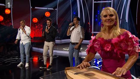 TANJA ZAJC ZUPAN IN GADI DOMOVINA V PETEK ZVEČER YouTube