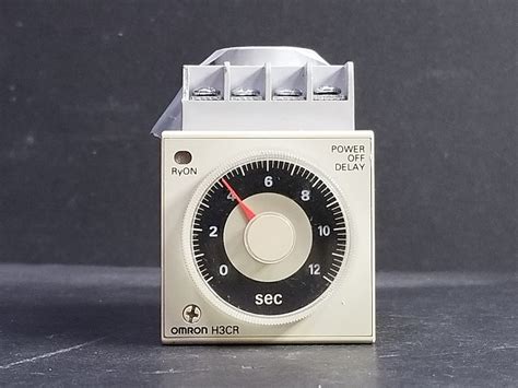 Omron Plc Twin Timer H3cr F8 100 240v 1 2s 300h Time Relay Plc