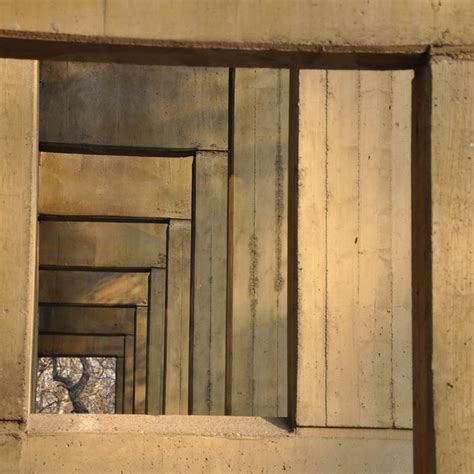 the spatial layout of a scene can be characterized by edges and