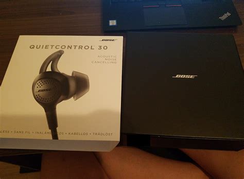 【追記あり】BOSE QC30（QuietControl 30）のレビュー！長時間の付け心地、サイズ感、充電しながら使えるか、などについて ...