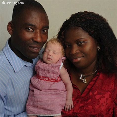 Pareja Nigeriana Da A Luz Una Hija Blanca Y Rubia Angela Y Ben Ihegboro Eran Oriundos De