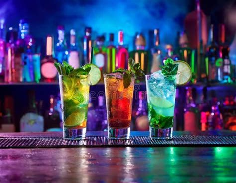 Three Mojitos Cocktails At The Bar With Bottles Behind Stock Illustration Illustration Of