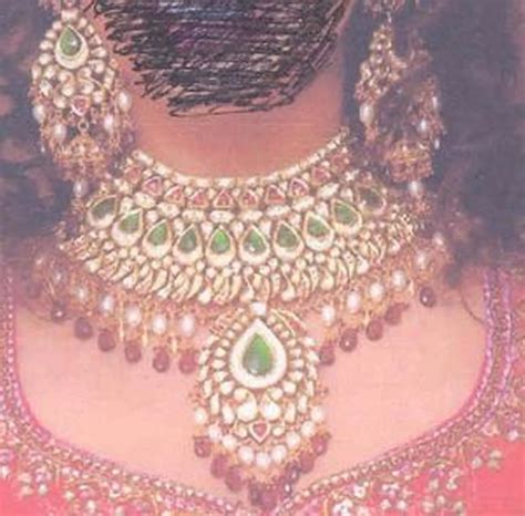 Jewellery Worth Thousands Stolen In Raid Manchester Evening News