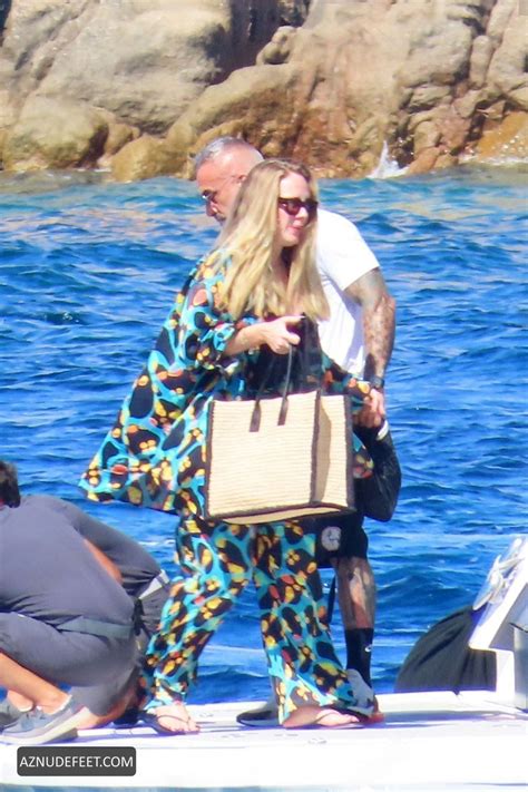 Adele Feet Aznudefeet