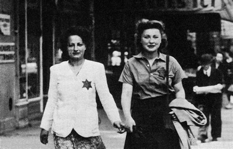 Albertine The Survival Of The Jews In France 1940 1944