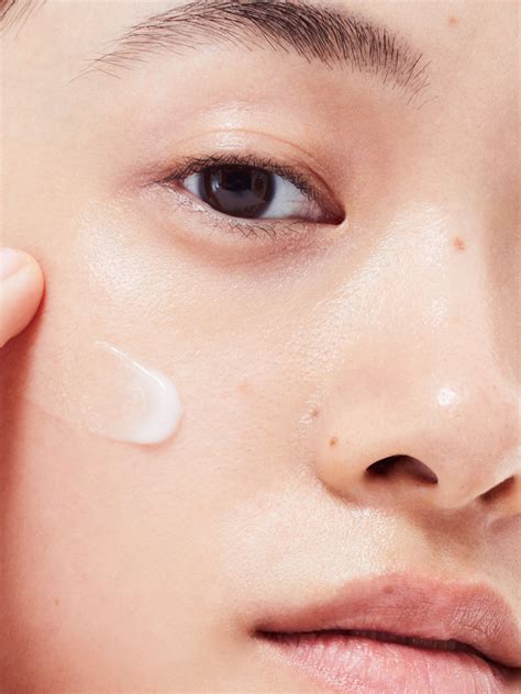 Makeup Tips — How To Pick The Best Foundation Primer For Your