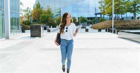 Le NEAT L Astuce Pour Se Maintenir En Forme Sans Faire De Sport Voici