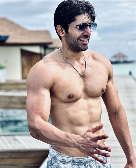 Divya Agarwal Says It Has Been 7 Years With Fiance Apurva Fans Ask If She Ever Loved Varun Sood