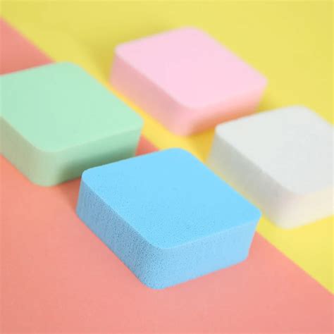 Nbr Smooth Sponge Puff Beauty Make Up 4pcslot Colorful Rhombus Latex