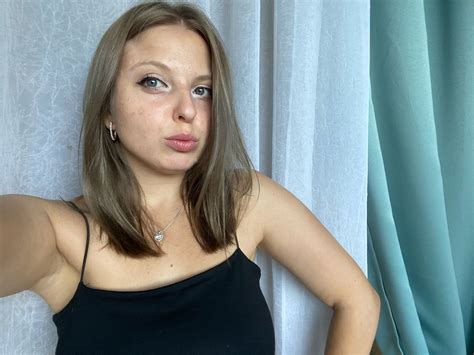 Сашулька Ямщикова🇷🇺 ️ Тюмень 📍📌 Holymom • Threads Say More