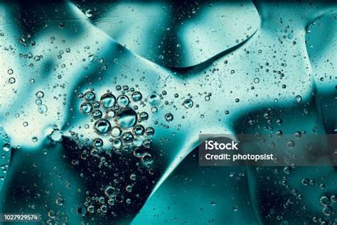 추상적인 패턴 액체 질감된 배경입니다 매크로 사진입니다 0명에 대한 스톡 사진 및 기타 이미지 0명 검은색 검정색 배경 Istock