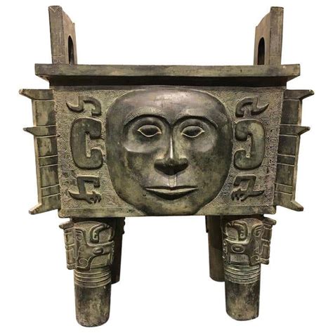 Chinese Archaistic Bronze Ritual Vessel For Sale At 1stdibs
