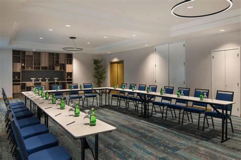 Courtyard By Marriott Santo Domingo Hotel