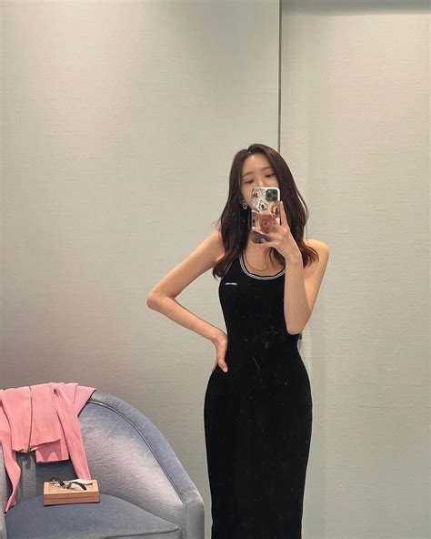キムミニさんのインスタグラム写真 キムミニInstagram 저 요새 예쁜 옷 입을 맛 납니다 사이트에 올려주신 첫