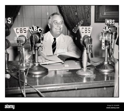 Franklin D Roosevelt Fireside Chats