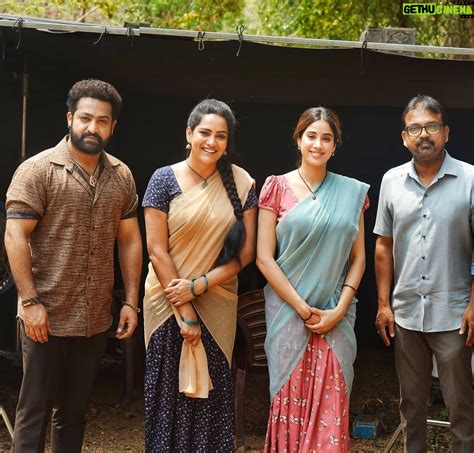 Actress Himaja Hd Photos And Wallpapers October 2024 Gethu Cinema
