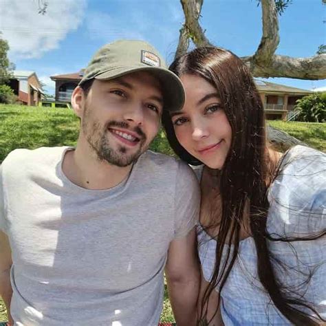Stimpee Face Wiki Age Real Name Girlfriend Net Worth