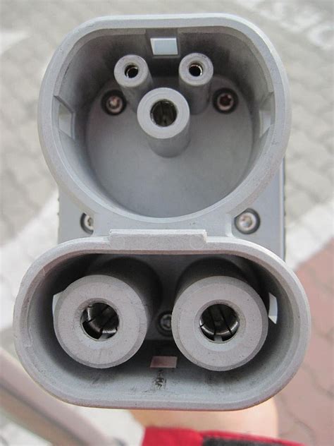 Foto 21 Von 68 Lademöglichkeiten Von Elektroautos Sedlat