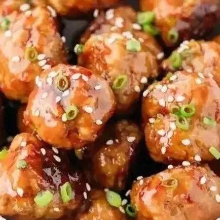肉丸的三种美味做法不用油炸好吃又健康孩子抢着吃 肉馅 葱花 烤箱